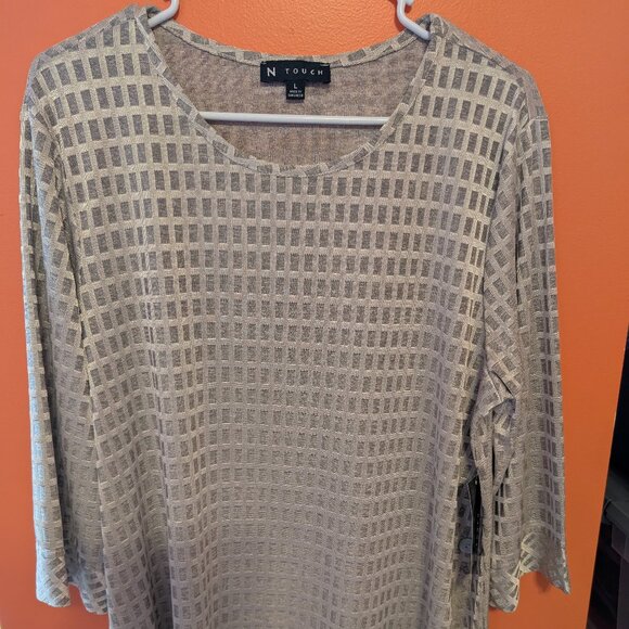 N Touch | Tops | N Touch Womens 34 Sleeve Blouse Size Large Shimmery ...